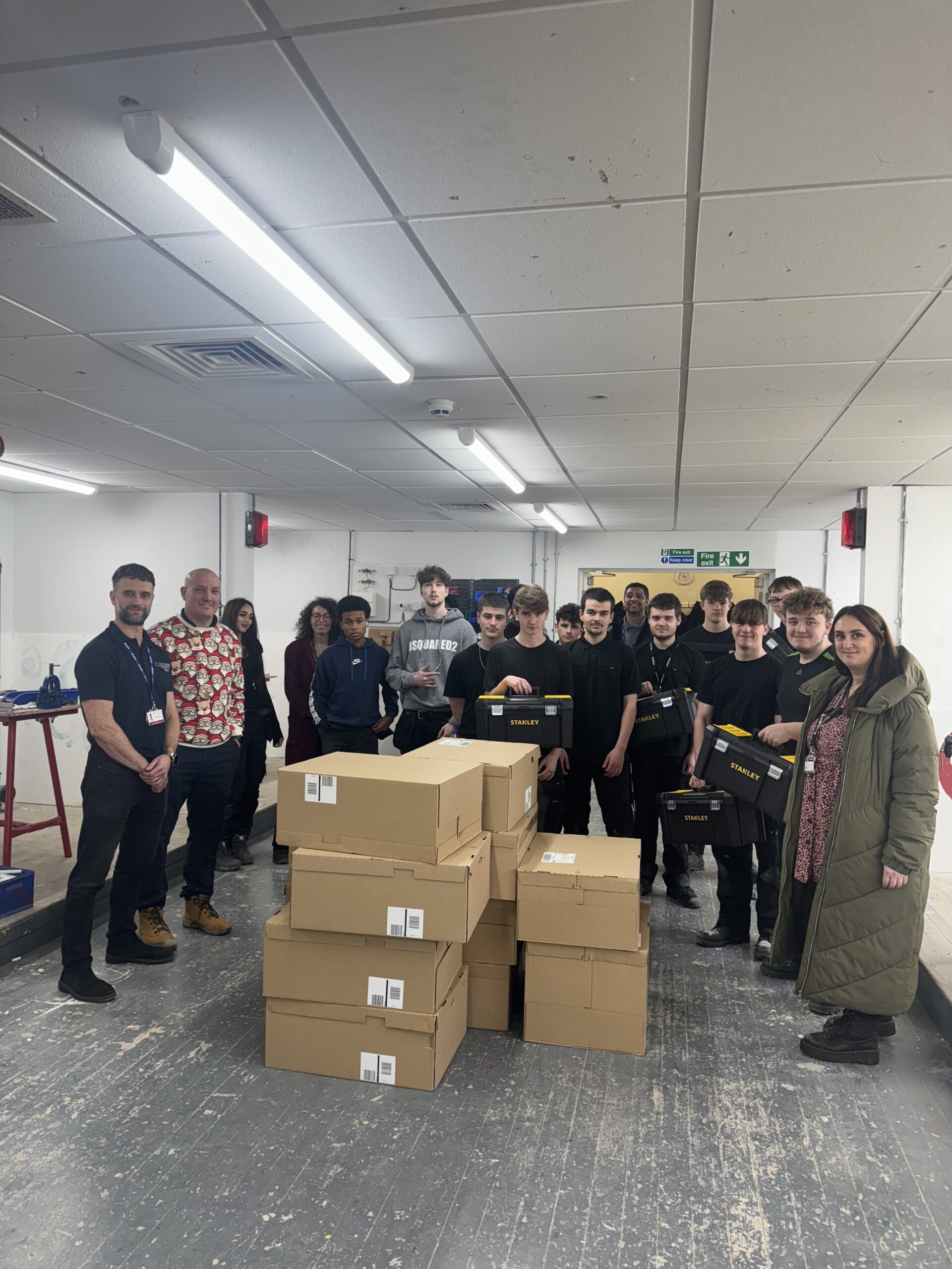 Surprise Christmas Delivery for Construction Students at Stretford ...